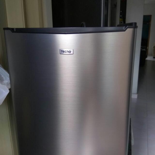 Tecno Mini Bar Fridge, TV & Home Appliances, Kitchen Appliances ...