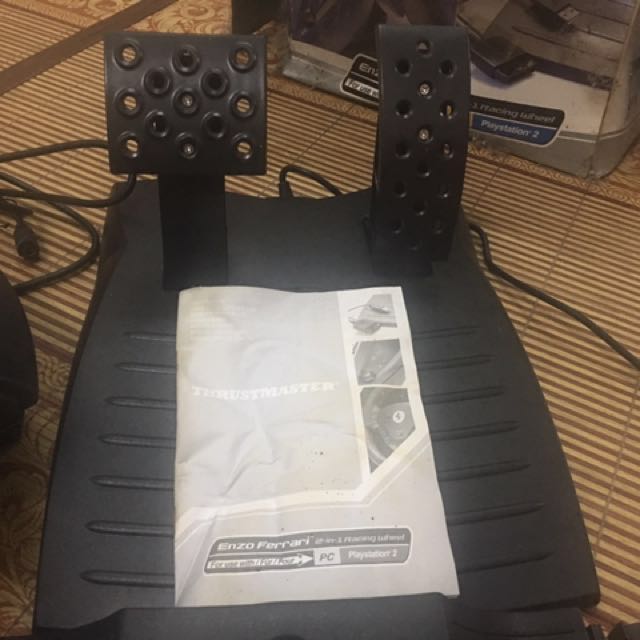 THRUSTMASTER ENZO FERRARI 2 IN 1 RACING WHEEL ( PC/PLAYSTATION 2 ...