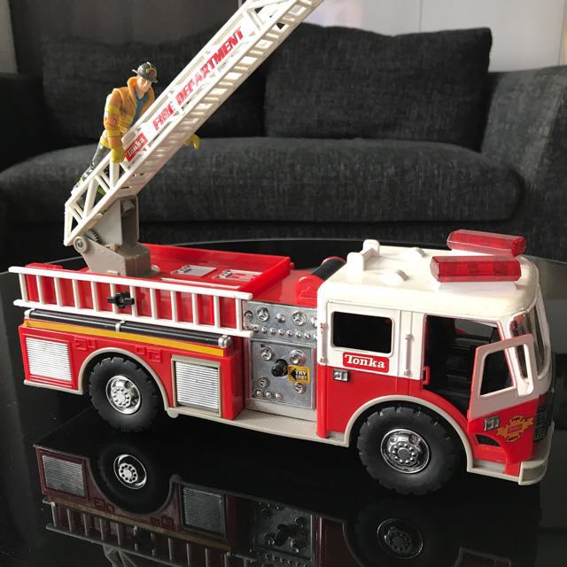Tonka Fire Truck with firefighter figurine, Hobbies & Toys, Toys ...