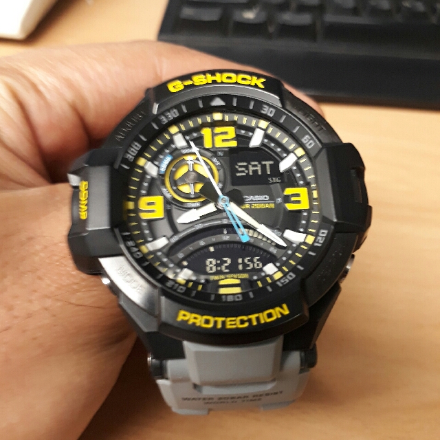Casio G-Shock Men's Black/Yellow Dial Resin Strap Watch (GA-1000-8 ...