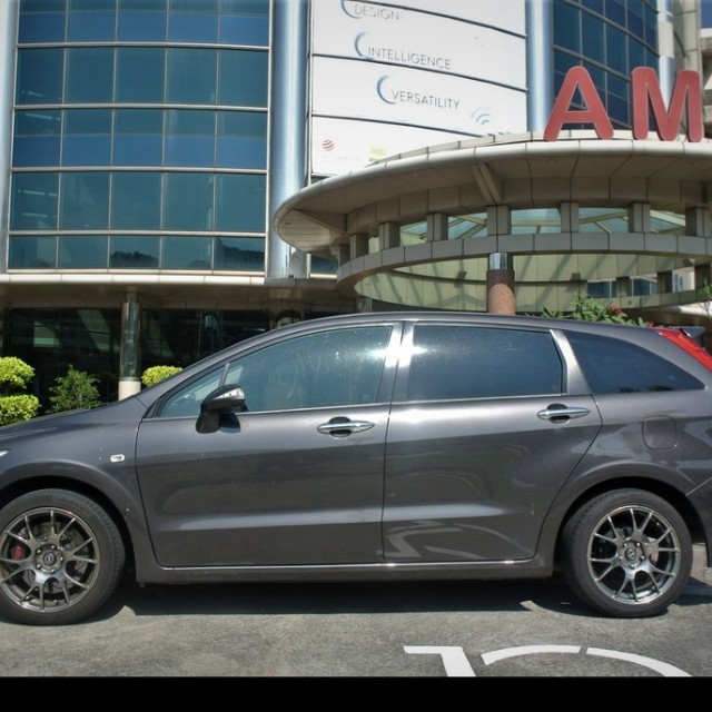 Honda stream 1.8 relief driver (grab), Cars, Car Rental on Carousell