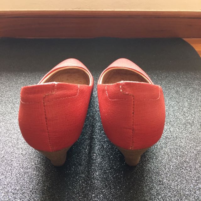 Modare Red Dress Shoes (made in Brazil), Women's Fashion, Footwear ...