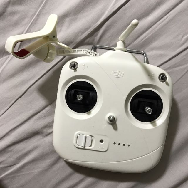 dji Phantom 3 Controller, Photography, Drones on Carousell