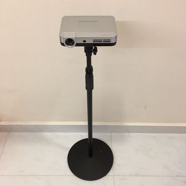 Innovative DS7 Smart LED Projector, TV & Home Appliances, TV ...