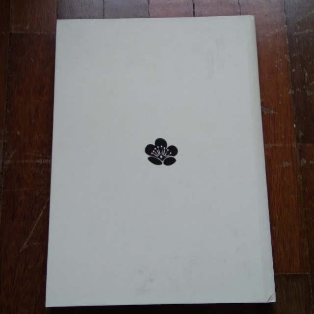 Single line book A4 size 100pgs, Hobbies & Toys, Books & Magazines ...