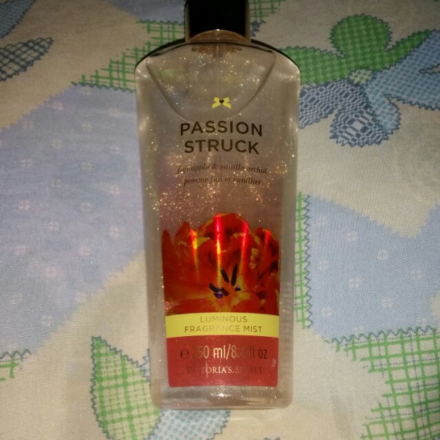 Victoria Secret*Luminous Fragrance Mist(Fuji apple,vanilla orchid ...