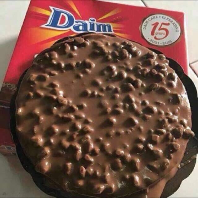Daim Cake, Food & Drinks, Homemade Bakes on Carousell