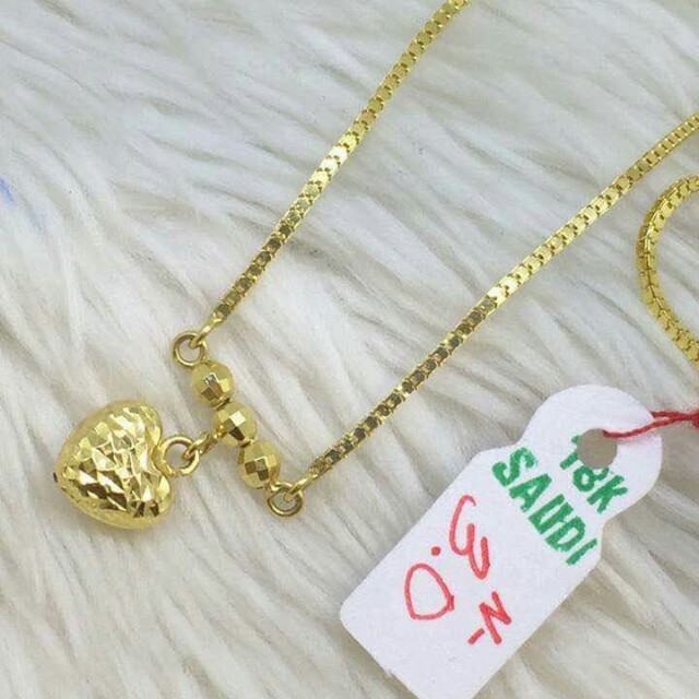 Saudi gold 18k pawnable, Women's Fashion, Watches & Accessories, Other ...