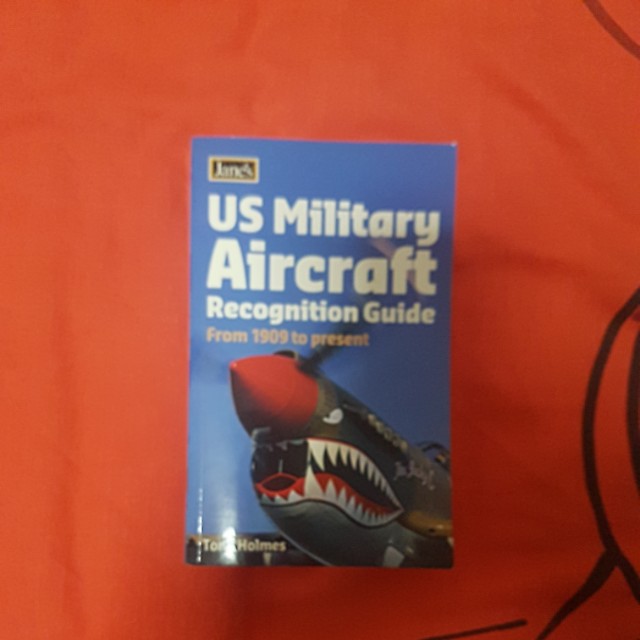 Jane's US Military Aircraft Recognition Guide, Hobbies & Toys, Books ...