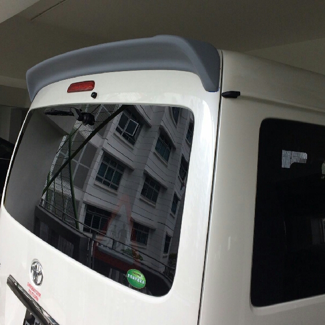 Toyota Hiace Mid-roof Rear Spoiler, Car Accessories on Carousell