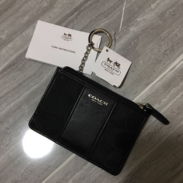 Coach key holder (Authentic), Women's Fashion, Bags & Wallets, Wallets ...
