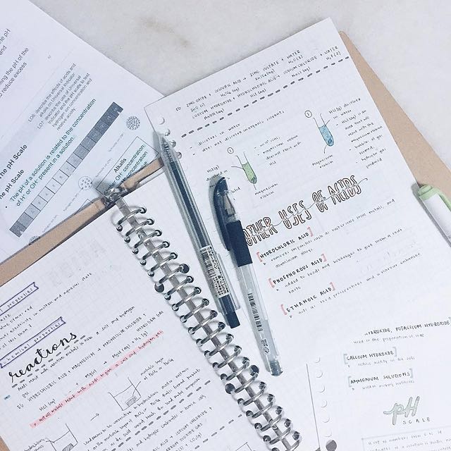 COMBINED SCIENCE: CHEMISTRY O LEVEL PHOTOCOPIED NOTES, Books ...