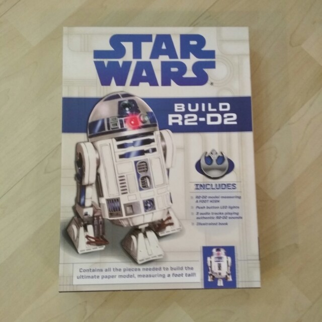 R2-D2 1-foot tall electronic paper model, Hobbies & Toys, Toys & Games ...