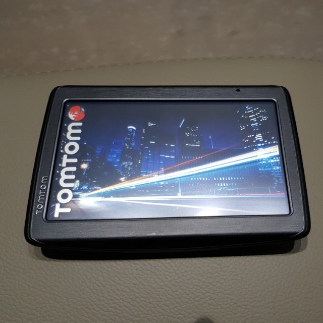 TomTom GPS, Mobile Phones & Gadgets, Wearables & Smart Watches on Carousell
