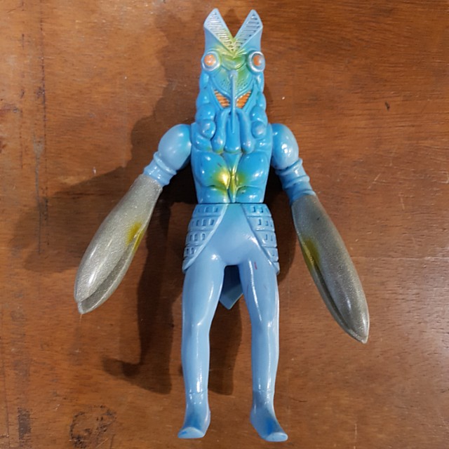 alien baltan 1983, Hobbies & Toys, Collectibles & Memorabilia, Vintage ...