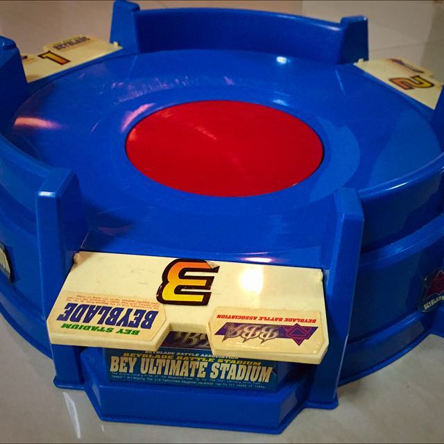 First Gen Beyblade Stadium, Hobbies & Toys, Toys & Games on Carousell