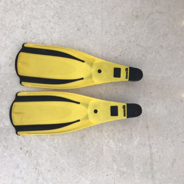 Mares Fins Flippers , Sports Equipment, Sports & Games, Water Sports on ...