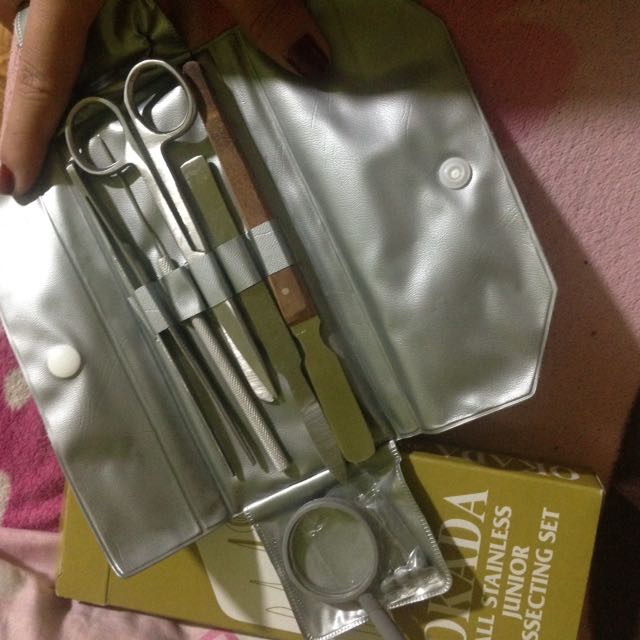 Dissecting kit and lab gown, Everything Else, Others on Carousell