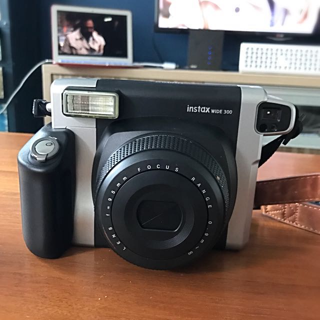Fujifilm Instax Wide 360, Photography, Cameras on Carousell