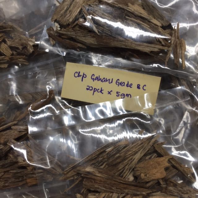 Gaharu Agarwood Oudh chips grade BC, Everything Else, Others on Carousell