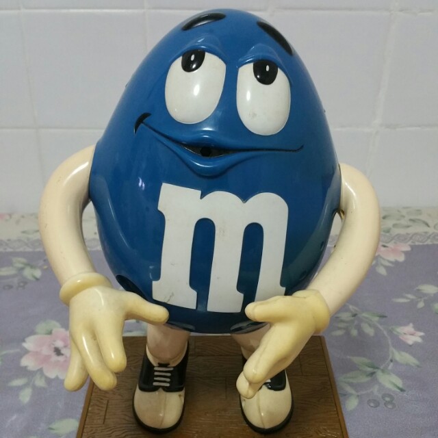 M&M model, Hobbies & Toys, Toys & Games on Carousell