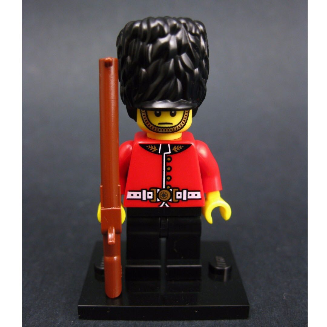 Lego British Royal Guard Series 5 Minifigures 8805 Soldier Britain ...