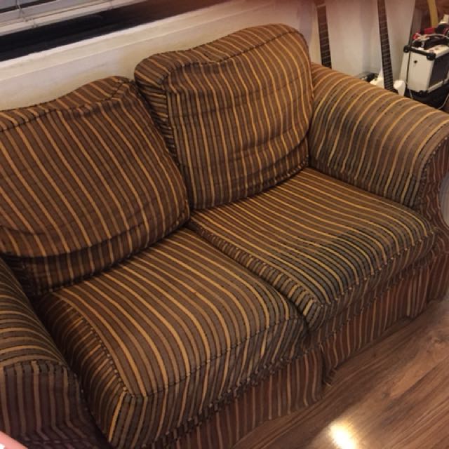 Sofa for free, Furniture & Home Living, Furniture, Sofas on Carousell
