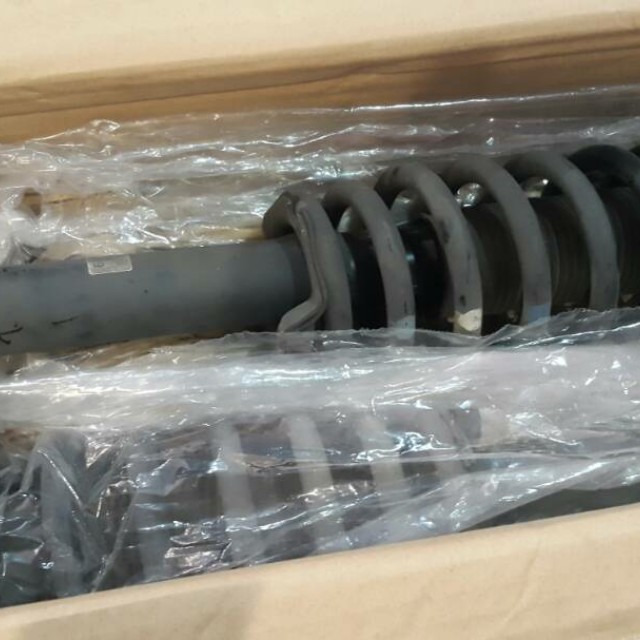 Honda Odyssey RB3 Absolute Original Absorber, Auto Accessories on Carousell