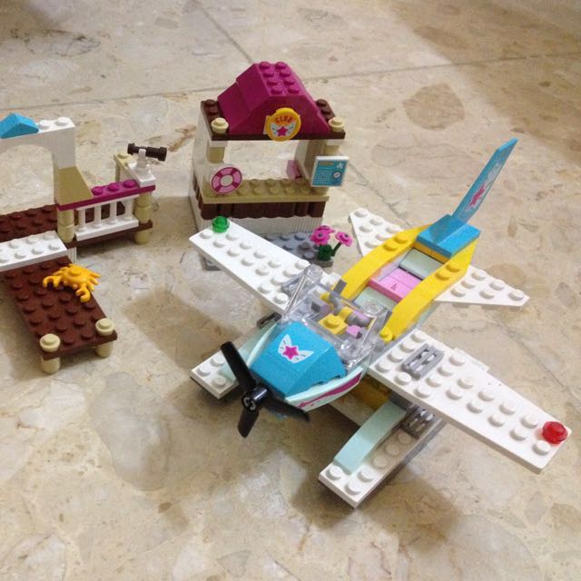 Lego Friends 3063 Heartlake Flying Club, Hobbies & Toys, Toys & Games ...