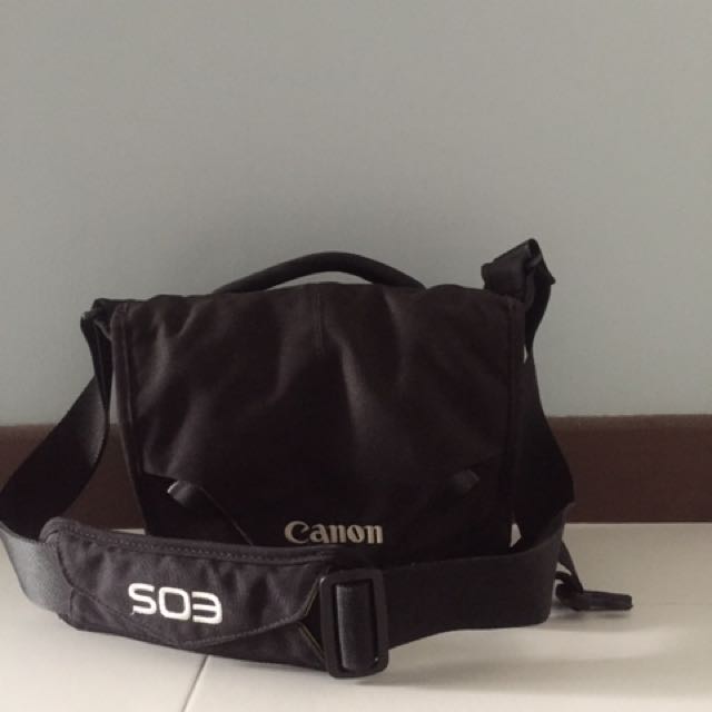 Canon EOS camera bag, Photography, Cameras on Carousell