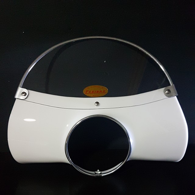 Vespa VBB Flyscreen ( Feridax ), Motorcycles, Motorcycle Accessories on ...