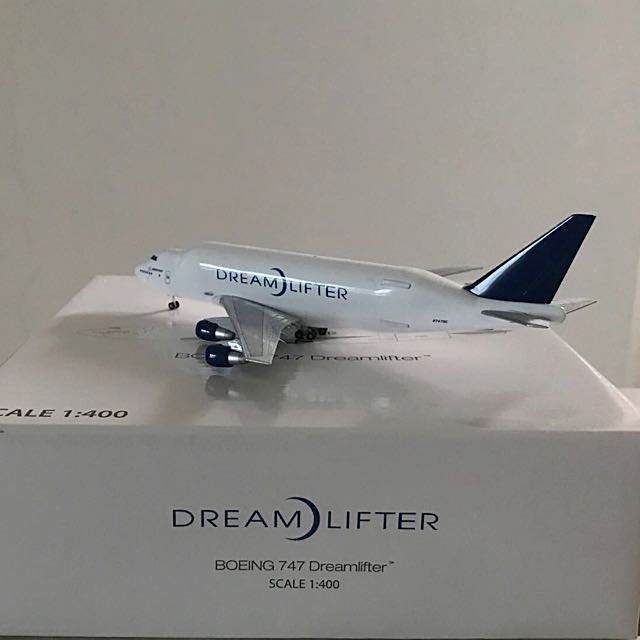 Hogan Models 1/400 Scale Boeing 747-4J6LCF (Dreamlifter) N747BC, Toys ...