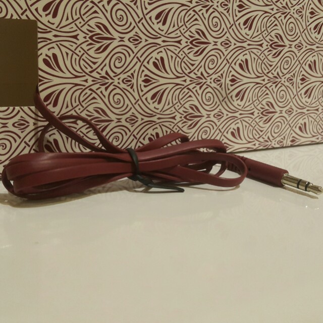 Maroon Headphones - Nouveau (Liquid Ears), Audio, Headphones & Headsets ...