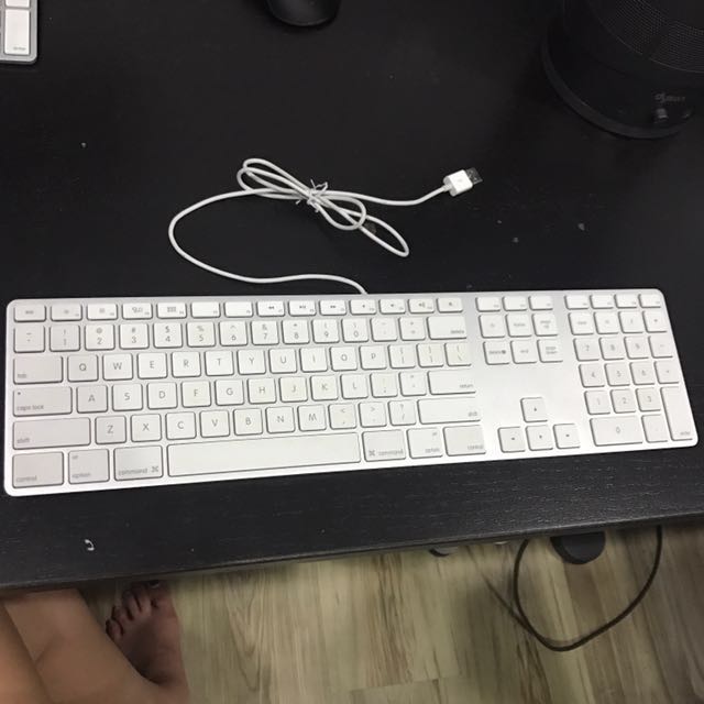 Apple Wired Keyboard With Numeric Keypad Computers And Tech Parts And Accessories Computer