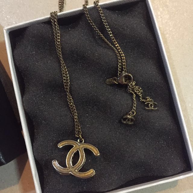 Chanel versatile necklace ( two sides to wearing!), Luxury, Accessories ...