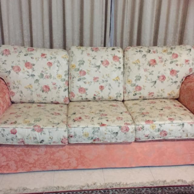 Sofa Fella Design 2017 | Baci Living Room