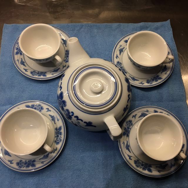 Li Ling China Tea Set with 4 cups, TV & Home Appliances, Kitchen ...