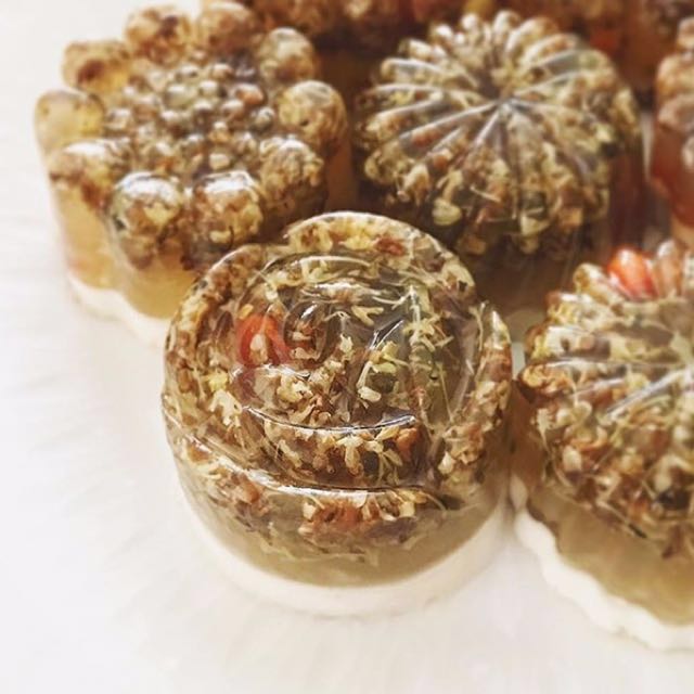 (38 KCAL) Osmanthus Tea Cake (Decaffinated), Food & Drinks, Packaged ...