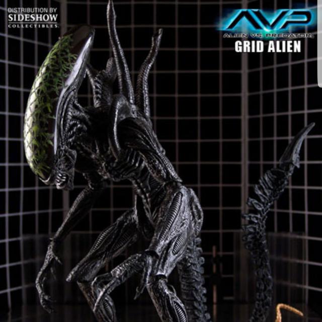 Hot Toys AVP grid Alien, Hobbies & Toys, Toys & Games on Carousell