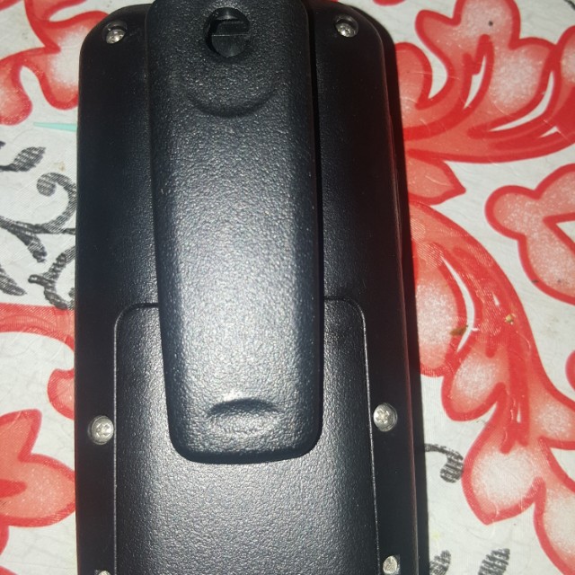 Standard horizon floating hx300 walkie talkie, Mobile Phones & Gadgets ...