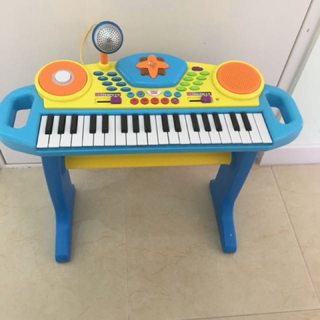 Very Interactive Baby Keyboard with Microphone, Babies & Kids, Infant ...