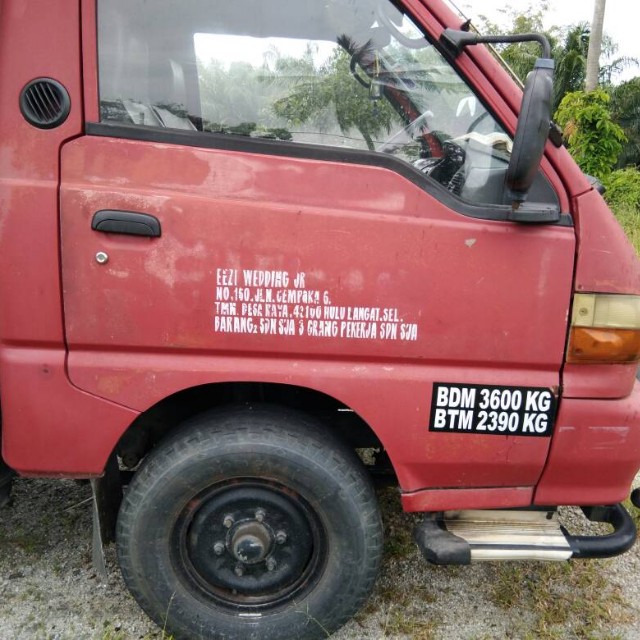 Inocom lorry 1 tan bonded, Cars, Cars for Sale on Carousell