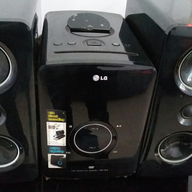 LG CD and DVD mini compo with ipod docking., Audio, Portable Music ...