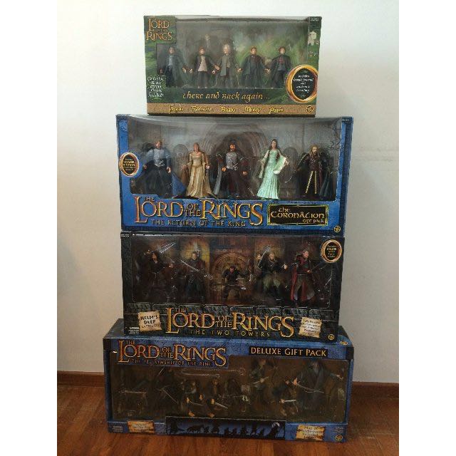 LOTR 4 x Lord of The Rings Gift Pack all MISB Frodo Hobbit Gandalf ...