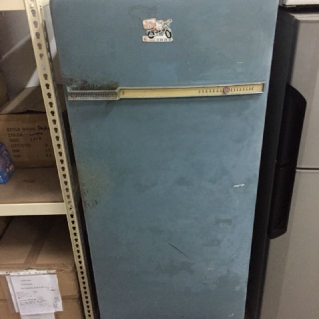 Retro General Electric Fridge, Home Appliances on Carousell
