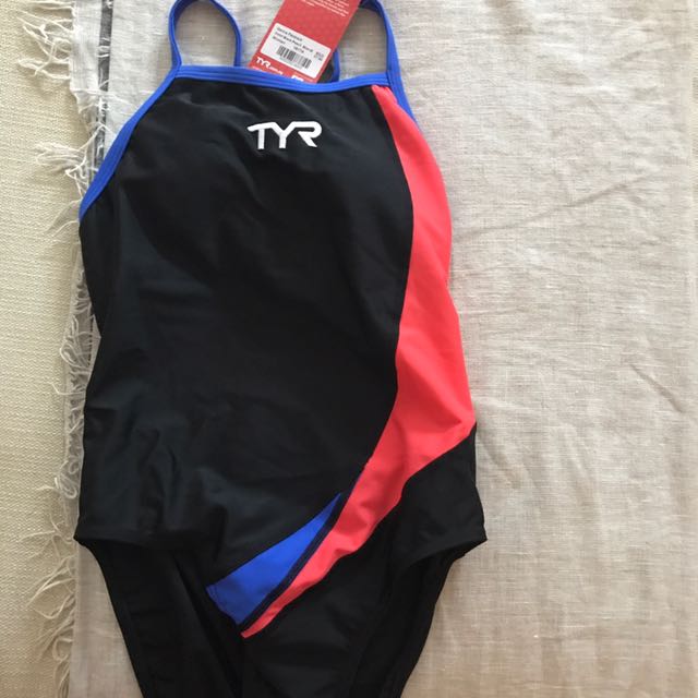 TYR swimsuit, Men's Fashion, Activewear on Carousell