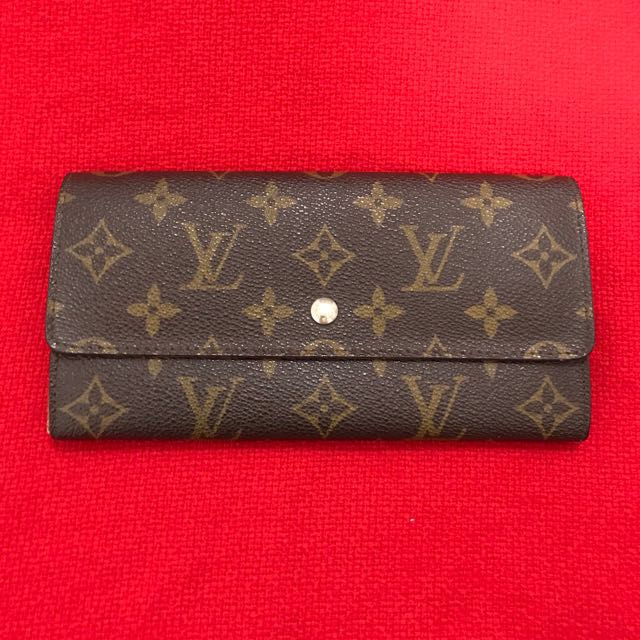 Authentic LV wallet sarah vintage monogram, Luxury, Bags & Wallets on ...