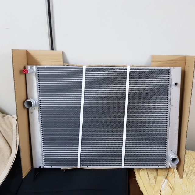 BMW E60 Radiator, Car Accessories, Accessories on Carousell