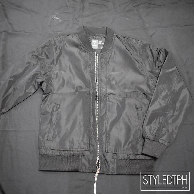 HANKESEN BOMBER JACKET, Women's Fashion, Coats, Jackets and Outerwear ...