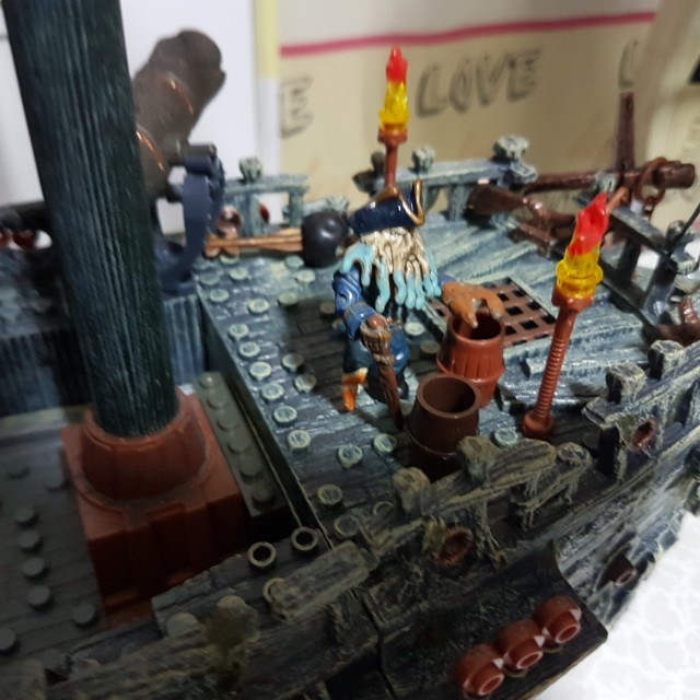 Mega Bloks Pirate Flying Dutchman Ship Not Lego Hobbies And Toys Toys And Games On Carousell